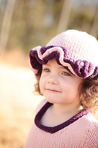 Ravelry: Vintage Petti-Cap pattern by Kate Oates