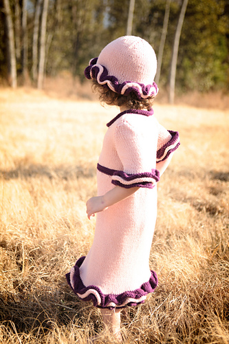 Ravelry: Vintage Petti-Cap pattern by Kate Oates