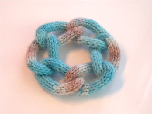 Ravelry: CraftyGinger's Cashmere Chain Link Bracelet