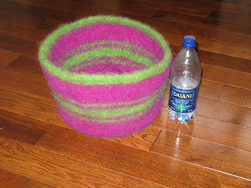 Ravelry: Felted Basket pattern by Laura Bosch