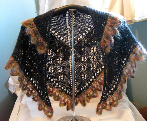 Ravelry: Basic Top Down Triangular Shawl pattern by Lynette Meek