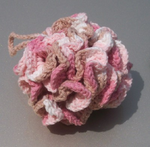 Ravelry: Easy Ruffled Scrubbie pattern by Shala