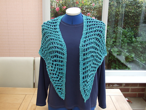 Ravelry: Holey Moley Summer Cotton Shawl pattern by Lynne Ashton