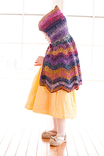 Ravelry: Hooded Capelet pattern by Linda Permann