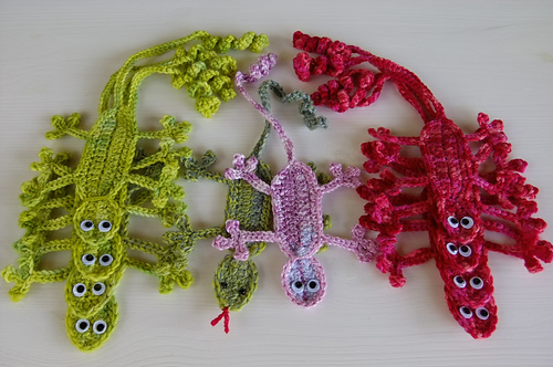 Ravelry: Gecko Bookmark pattern by Lion Brand Yarn