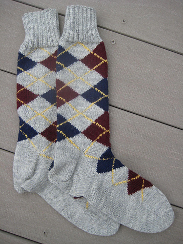 Ravelry: Men's Argyle Socks pattern by Bernat Design Studio