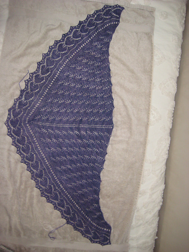 Ravelry: Flyleaf Shawlette pattern by Michelle Miller