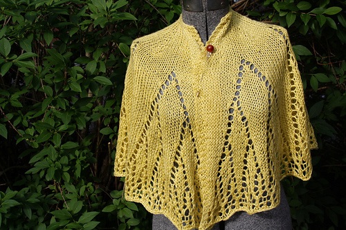 Ravelry: LIA Sun Shawl pattern by Renate Haeckler
