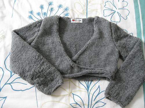 Ravelry: Cache coeur pattern by Phildar Design Team