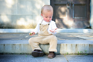 Ravelry: Bitty Britches pattern by Kate Oates