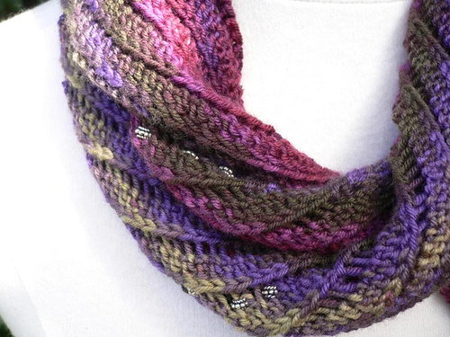 Ravelry: Knitting In Nature Beaded Moebius Cowl pattern by Miriam Tegels