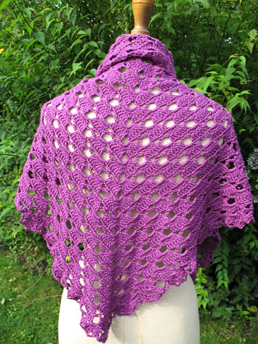 Ravelry: Silver Shawl pattern by Lion Brand Yarn