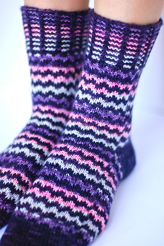 Ravelry: Jagged pattern by Kirsten Kapur