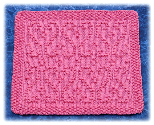 Ravelry: Scrolled Hearts Dishcloth pattern by Rachel van Schie