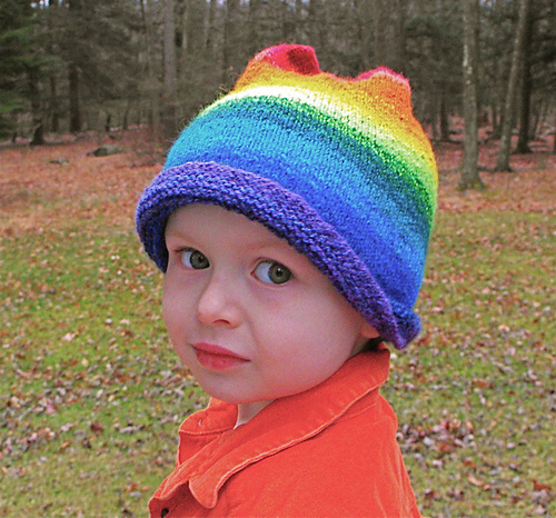 Ravelry: Pinwheel Hat pattern by Jessie Driscoll
