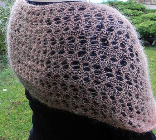 Ravelry: Lace Fauxbius pattern by Sharla Rice