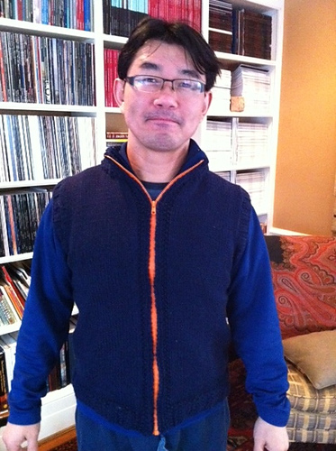 Ravelry: Men's zip-up vest pattern by Joelle Hoverson