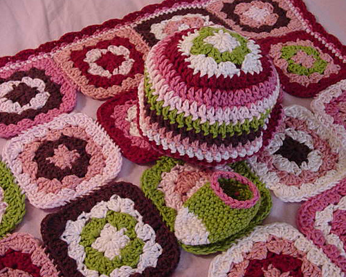 Ravelry: Granny Square Crochet Hat pattern by Kristin Spurkland