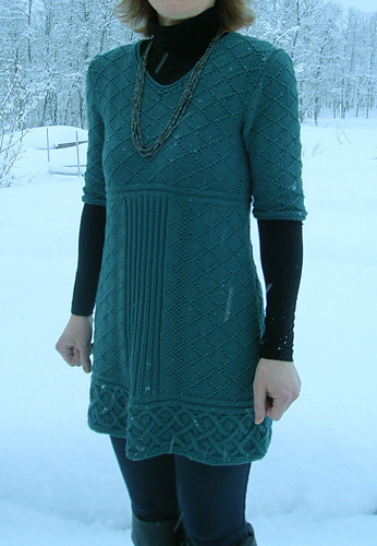 Ravelry: # 22 Diamond patterned tunic pattern by Elisabeth Plauert