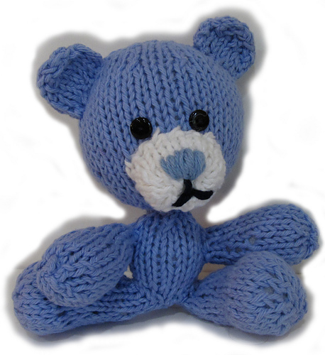 Ravelry: Mini Knitkinz Blue Bear pattern by knitvana