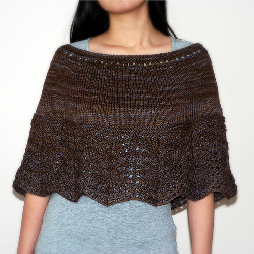 Ravelry: Winter Capelet pattern by Paulina Popiolek
