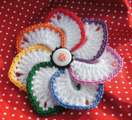 Ravelry: Crocodile Stitch Flower pattern by Bonita Patterns