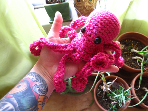 Ravelry: Realistic Crochet Octopus pattern by Leah Coccari-Swift