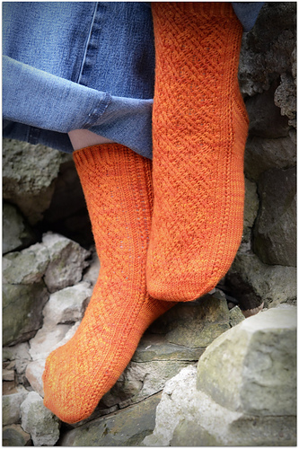 Ravelry: Inlay pattern by Hunter Hammersen