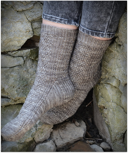 Ravelry: Inlay pattern by Hunter Hammersen