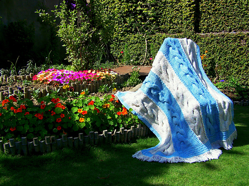 Ravelry: Harrykhan's Classic Cable Throw