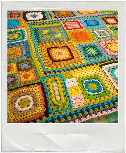 Ravelry: adaiha's 365 afghan #2 - granny square sampler afghan