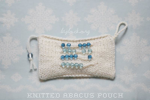 Ravelry: Abacus Pouch pattern by Derya Davenport