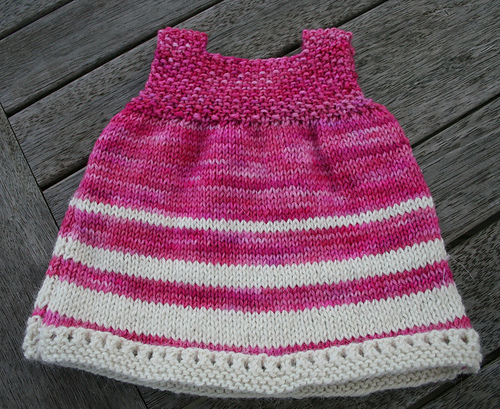Ravelry: Super Simple Baby Tunic pattern by Little Gunn