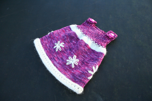 Ravelry: Super Simple Baby Tunic pattern by Little Gunn