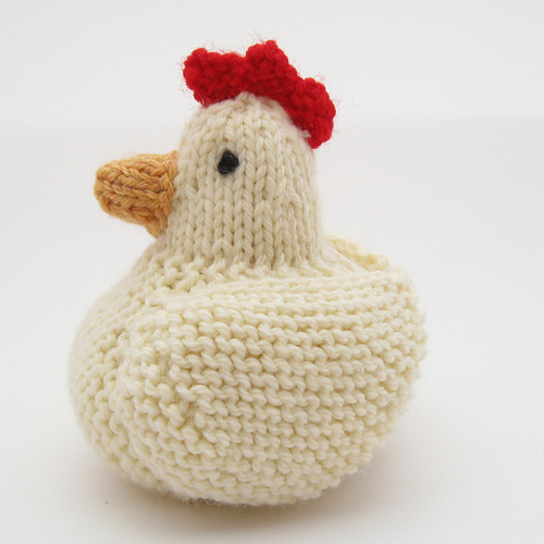 Ravelry: Round Hen pattern by Clare Doornbos