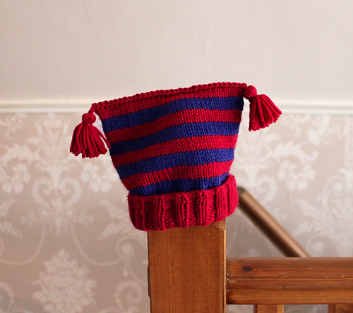 Ravelry: Baby Tassels Hat pattern by Susie F Handmade