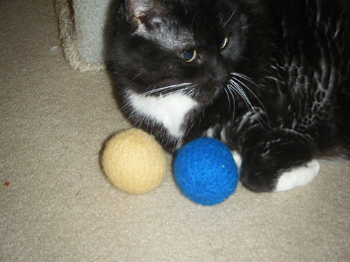 Ravelry: Felted Cat Toy Ball pattern by Kathy Vogelhuber
