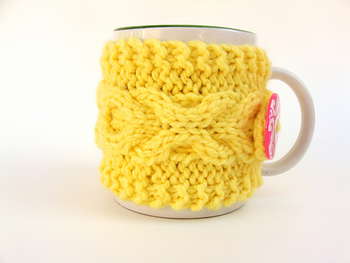 Ravelry: Hugs and Kisses Mug Cozy pattern by Twisted Fibers