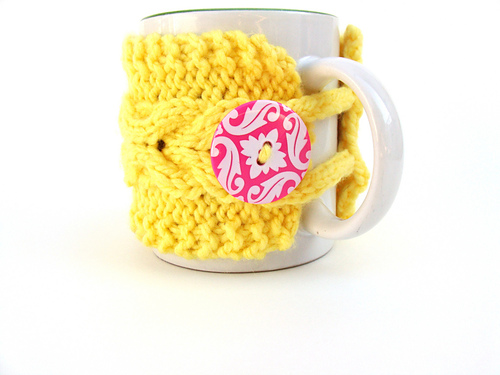 Ravelry: Hugs and Kisses Mug Cozy pattern by Twisted Fibers