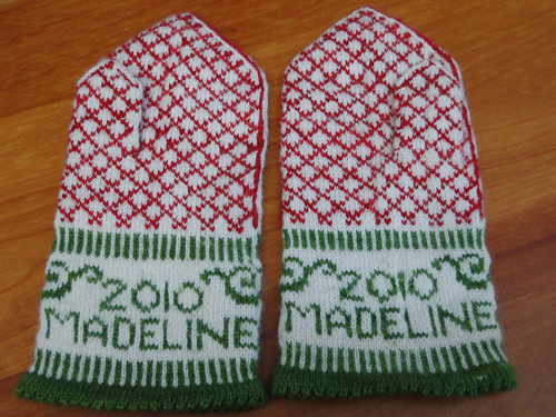 Ravelry: Lovebird Mittens pattern by Cindy Craft