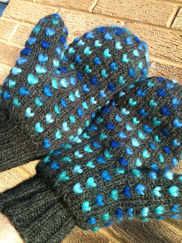 Ravelry: Thrummed mittens pattern by Yarn Forward