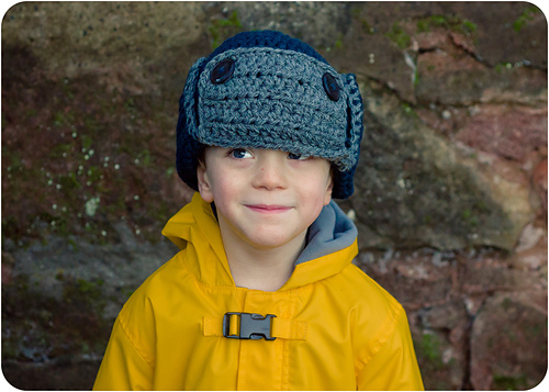 Ravelry: Intrepid Explorer Trapper Hat pattern by Kat Goldin