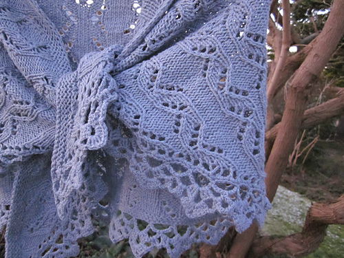 Ravelry: Lace shawl with crocheted edging pattern by Ingalill Johansson