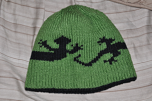 Ravelry: double knit lizard hat pattern by Krystal L'Amore