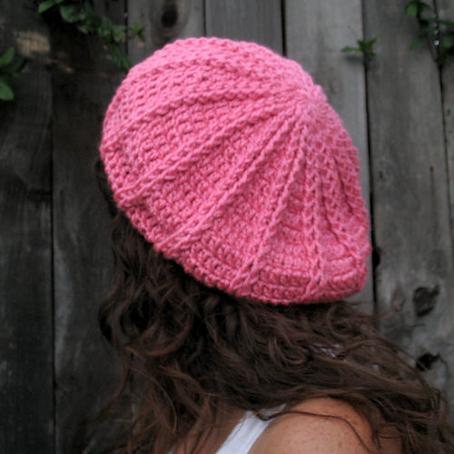 Ravelry: Ferris Wheel Slouchy Hat pattern by Julie King