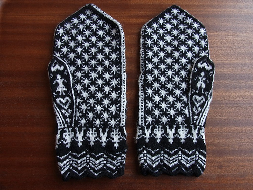 Ravelry: #27 Selbu Mitten pattern by Toshiyuki Shimada (嶋田俊之)