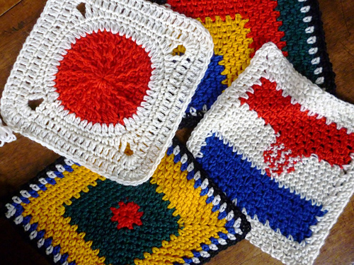 Ravelry: kokkole's Flag Squares for Knit-A-Square