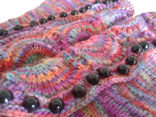 Ravelry: Spatterdash Wristwarmers pattern by Dagmar Mora