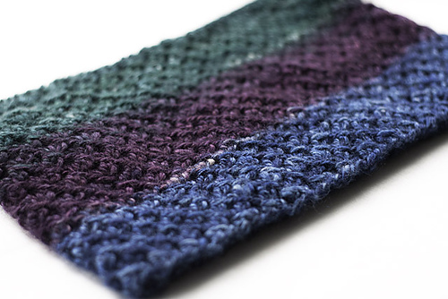 Ravelry: Quilted Loop pattern by Laura Treadway