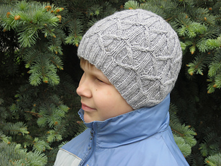 Ravelry: Pinecone Hat pattern by Irina Dmitrieva